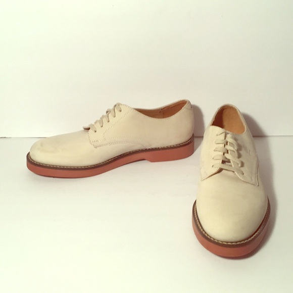 Tommy Hilfiger | Shoes | New Tommy Hilfiger Mens White Suede Bucks Sz9 ...